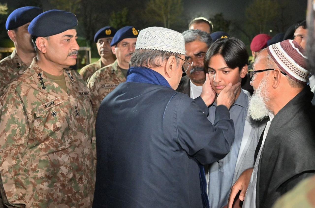 Funeral prayers of Lt Col Syed Kashif Ali, Capt Badr offered in ...
