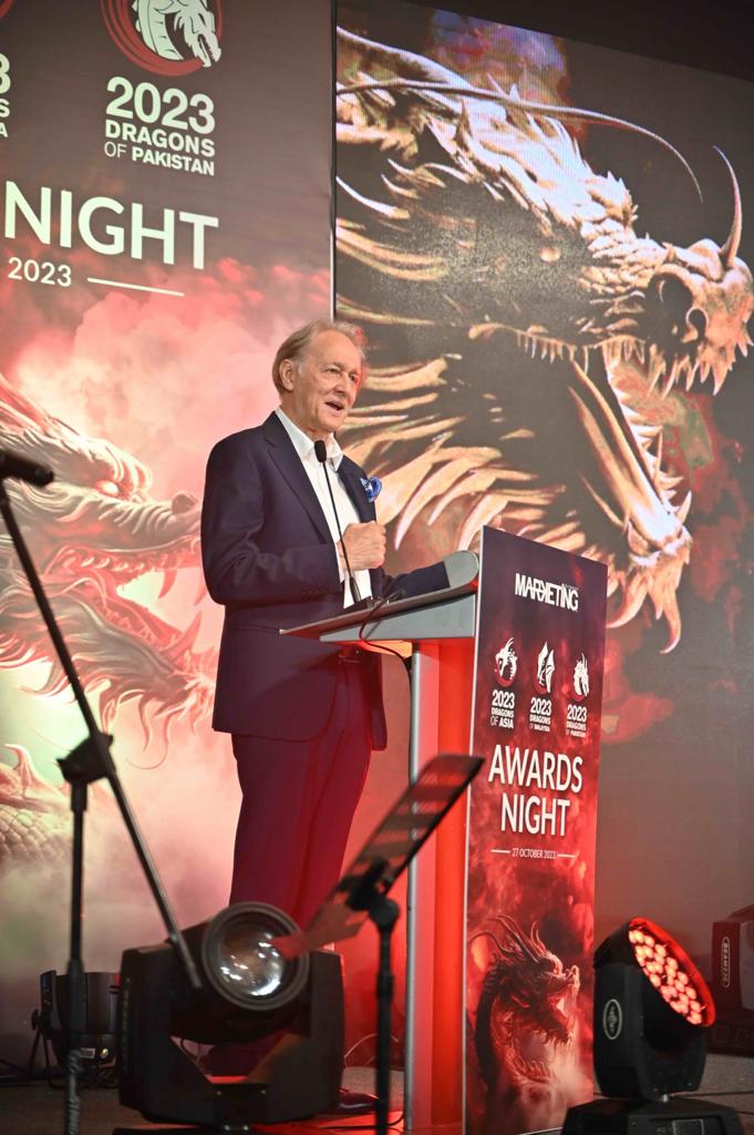 A thunder of 'Dragons' soars over Pakistan