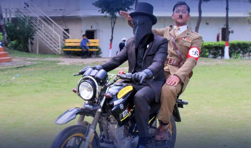 Germany’s dictator Adolf Hitler visits King Edward Medical University ...