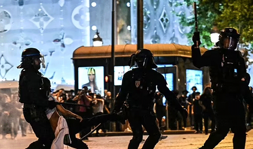 Paris Police detain hundreds after PSG's first UEFA Champions League win